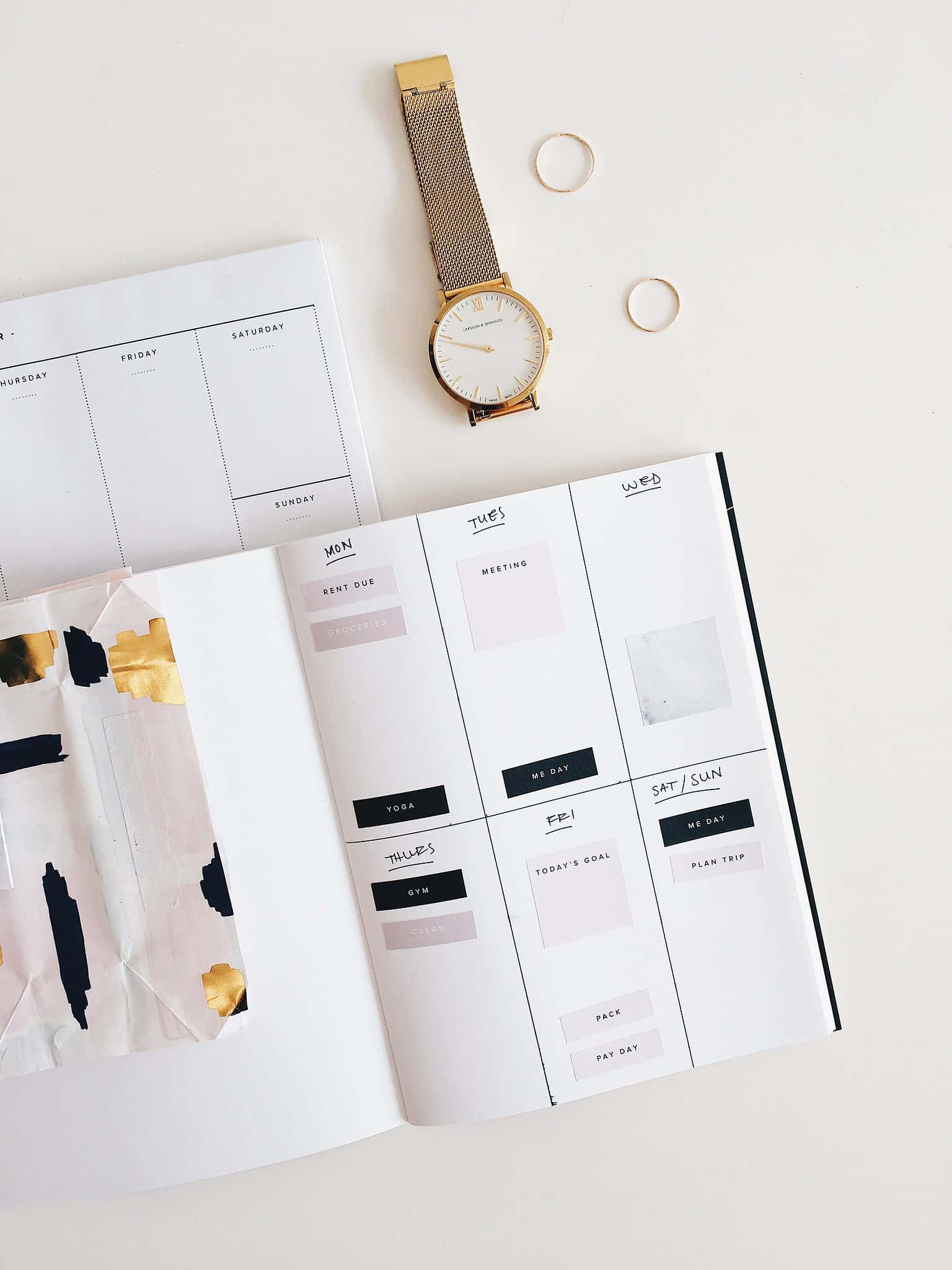How To Create A Personal Uniform / 4 Steps For a Minimalist Update