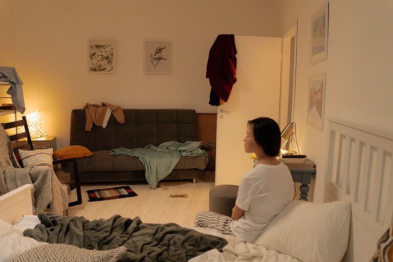 My Guide To Decluttering (Room-To-Room Cleaning Strategies) - Alison's ...