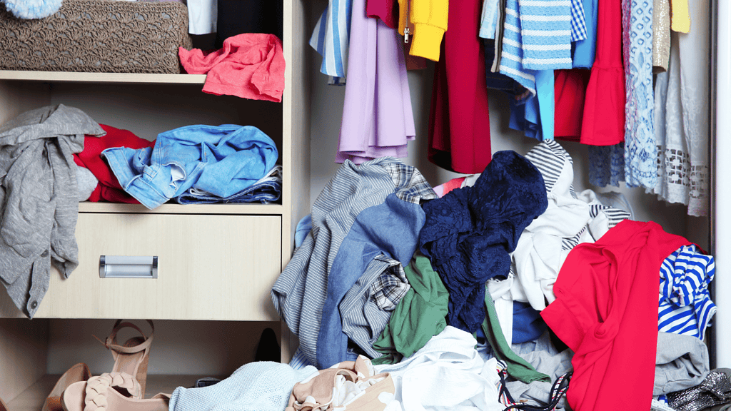 How to Downsize Your Wardrobe (Without Feeling Like You’ll Regret It ...