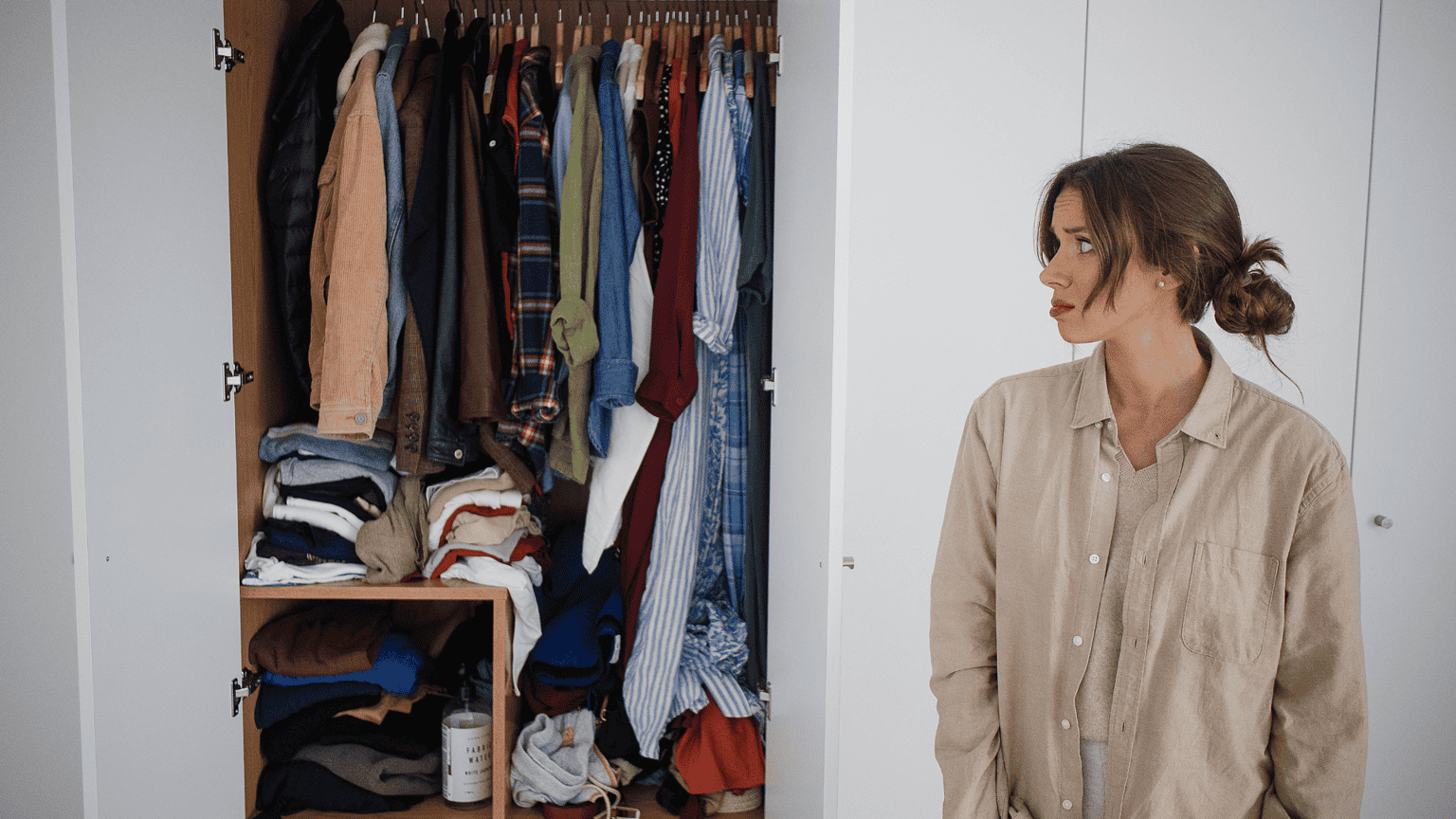 How to Downsize Your Wardrobe (Without Feeling Like You’ll Regret It ...